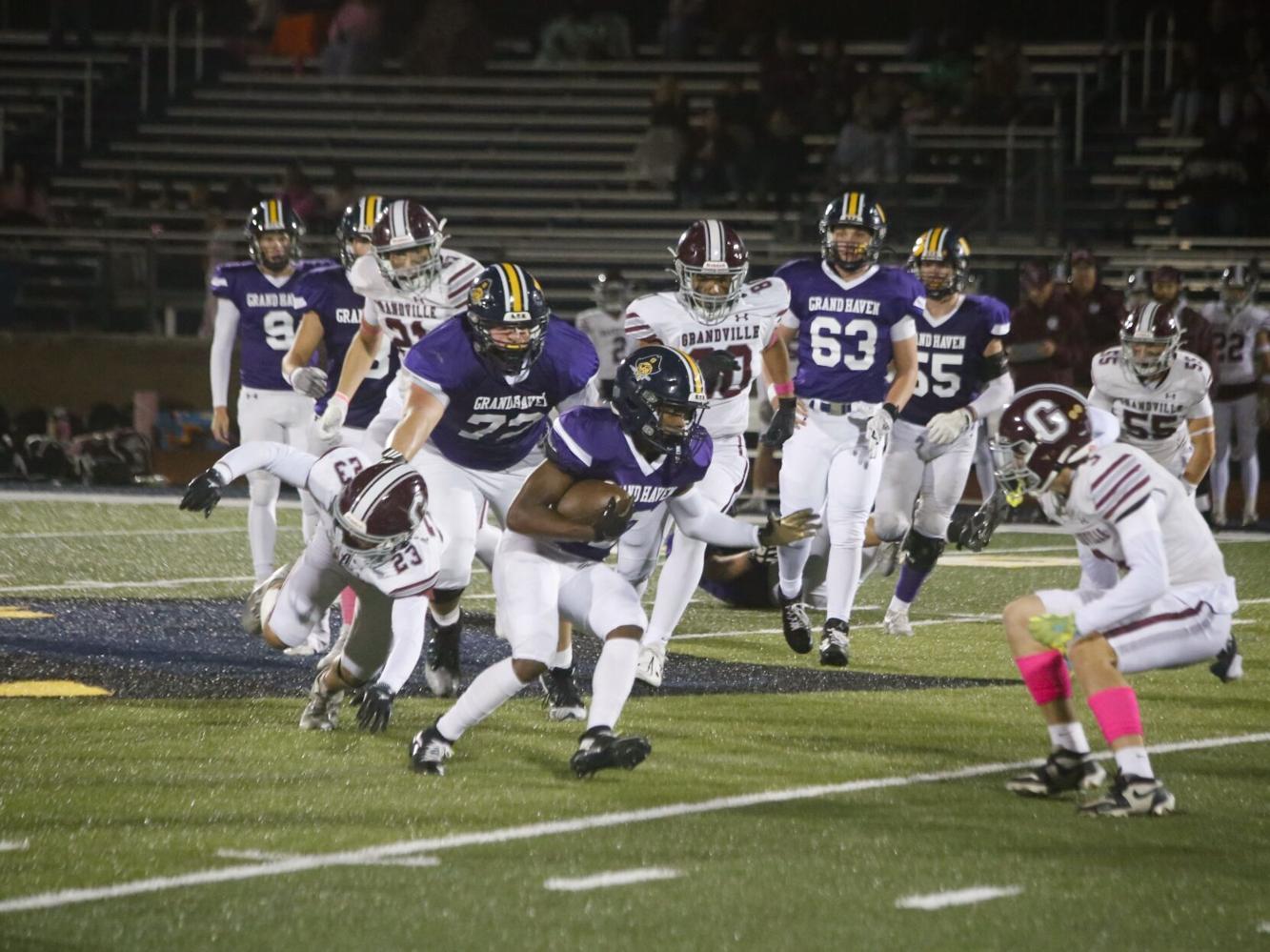 Grand Haven stuns Grandville 42-28 in emotional Bucs Pride Night ...