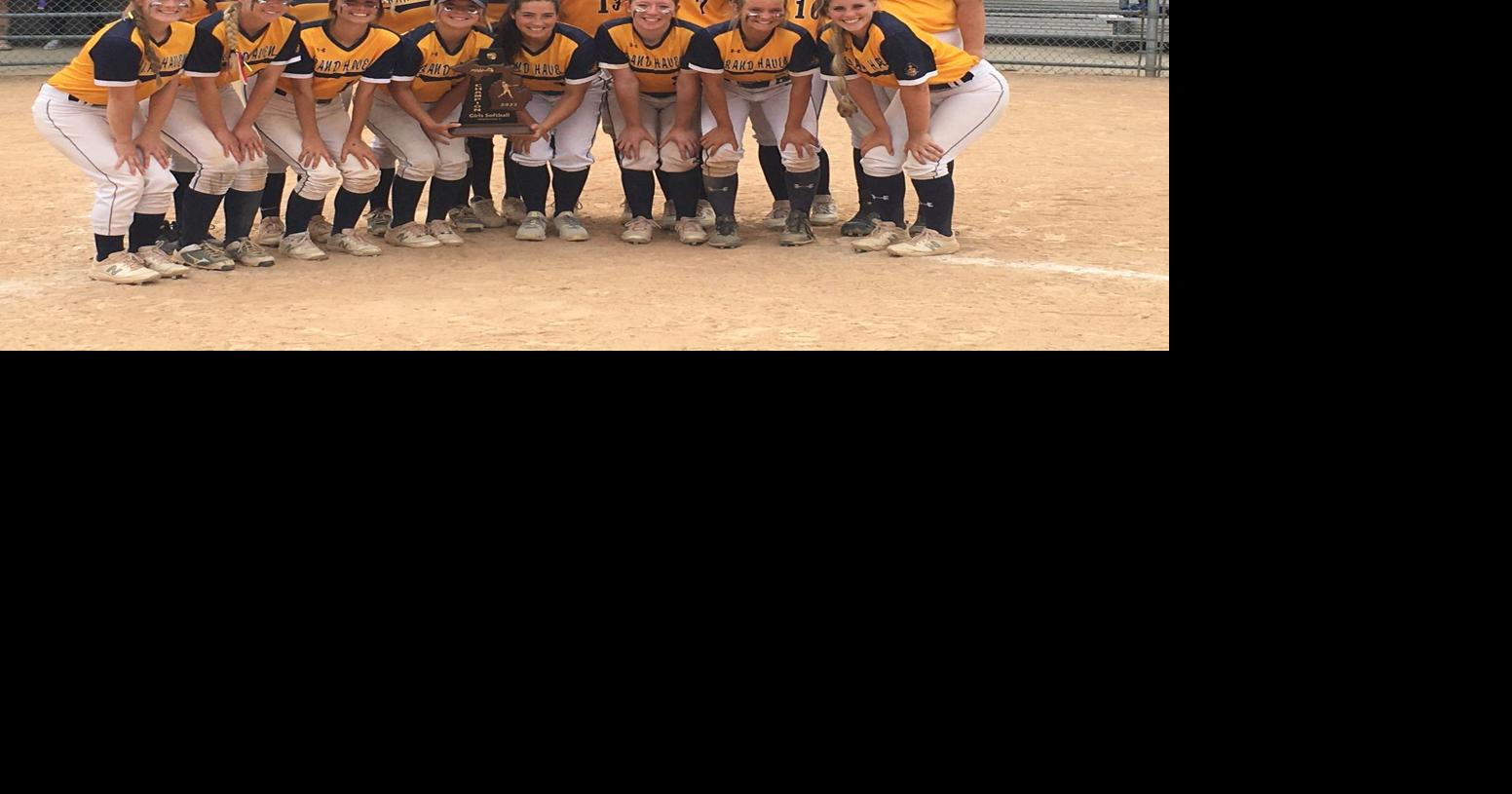 Buccaneer softball into regionals thanks to clean defense, crucial ...