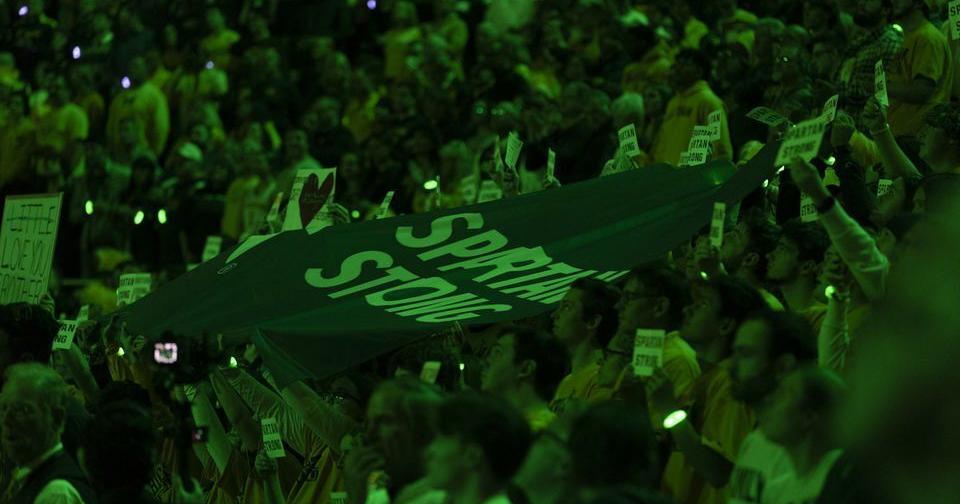 Spartans lose to Michigan in their first game since shooting | Sports ...