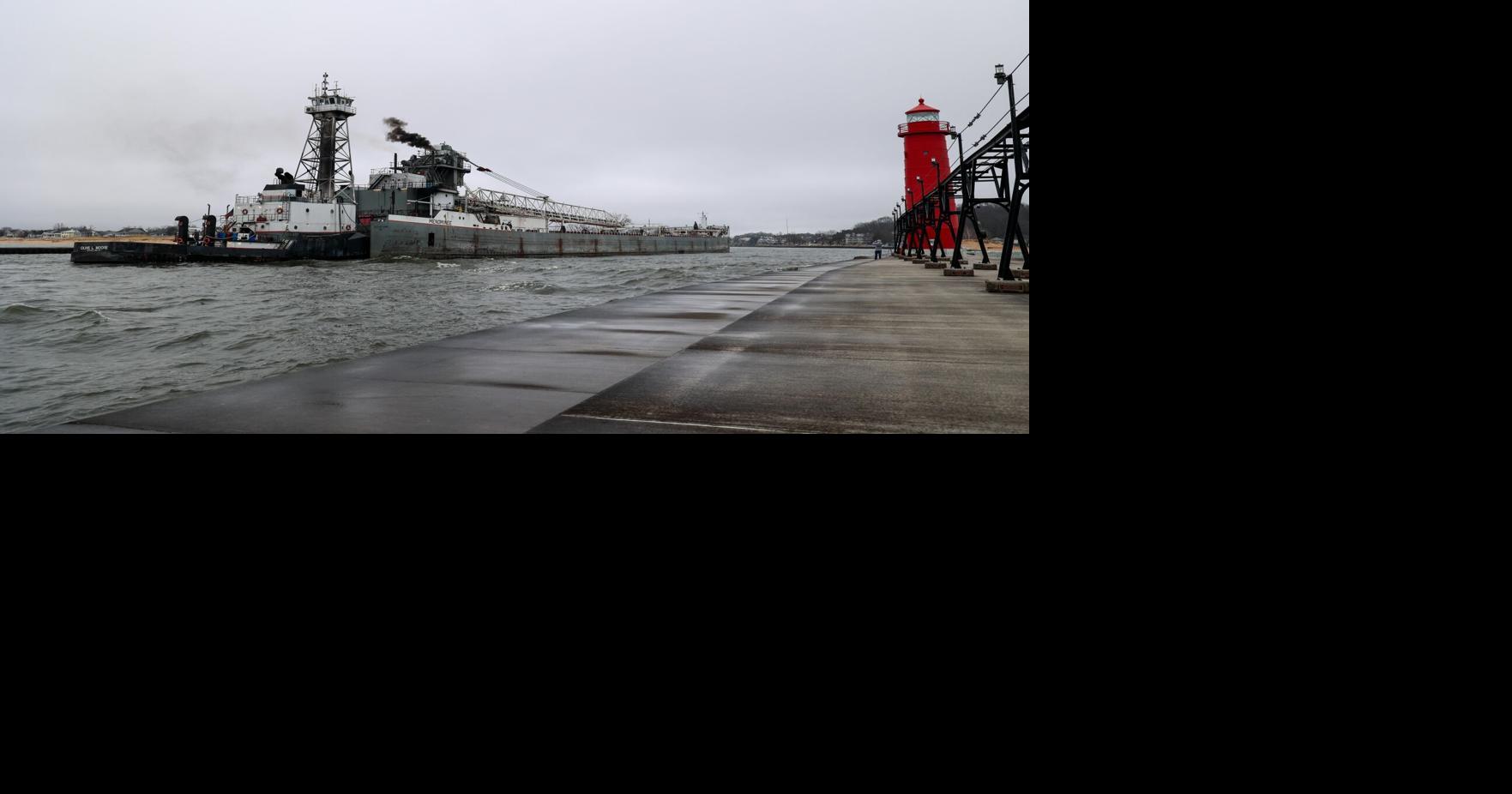 Tugs, barges make up a majority of shipping traffic | Local News ...