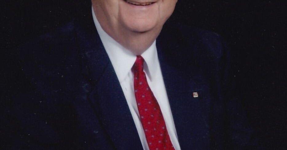 William C. Charron | Obituary | grandhaventribune.com