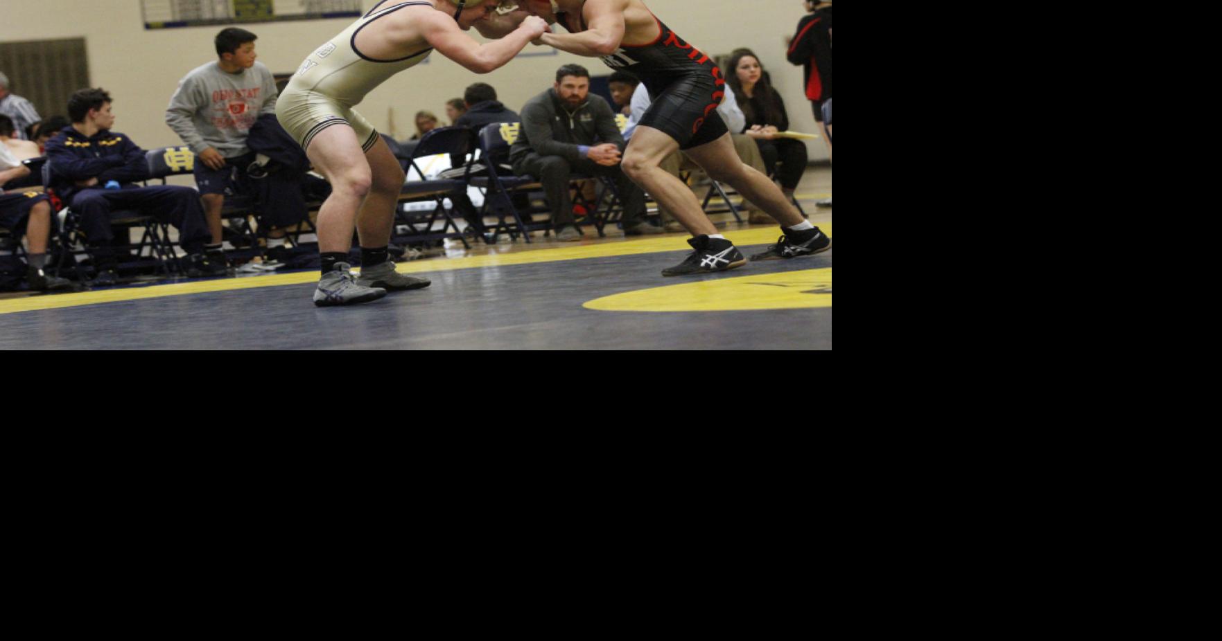GH grapplers open season with win over Hart, loss to Whitehall ...