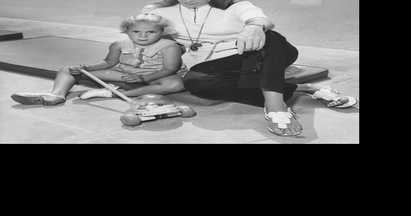 Heiress Charlotte Ford, known for elegance and etiquette, dies at 84 ...