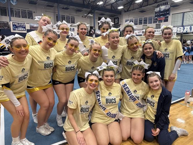 Grand Haven cheer sets four program marks in district finals | Sports ...