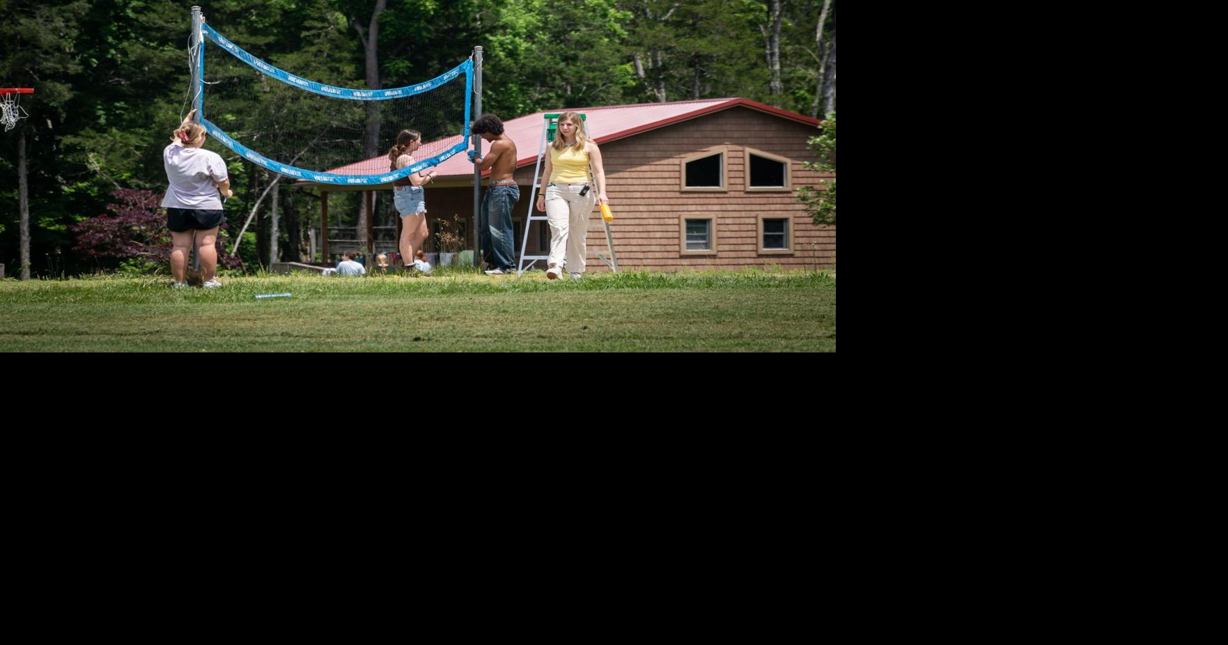 Sleepaway camps in demand as parents try to get kids away from screens ...
