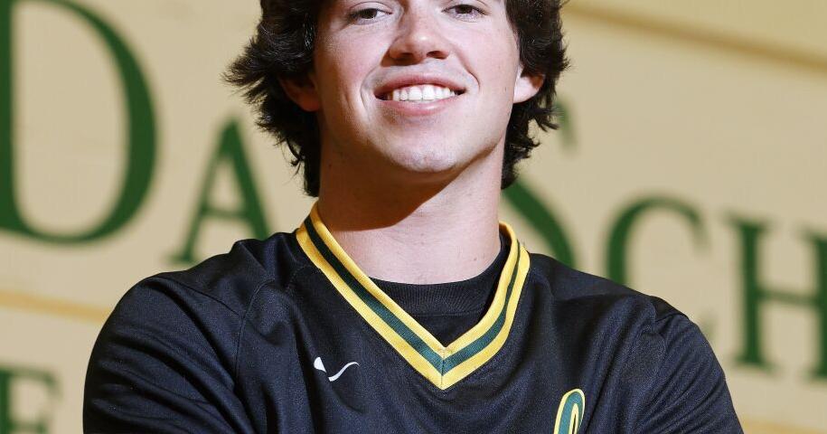 Cuyler Baxter goes up swinging for Greensboro Day baseball