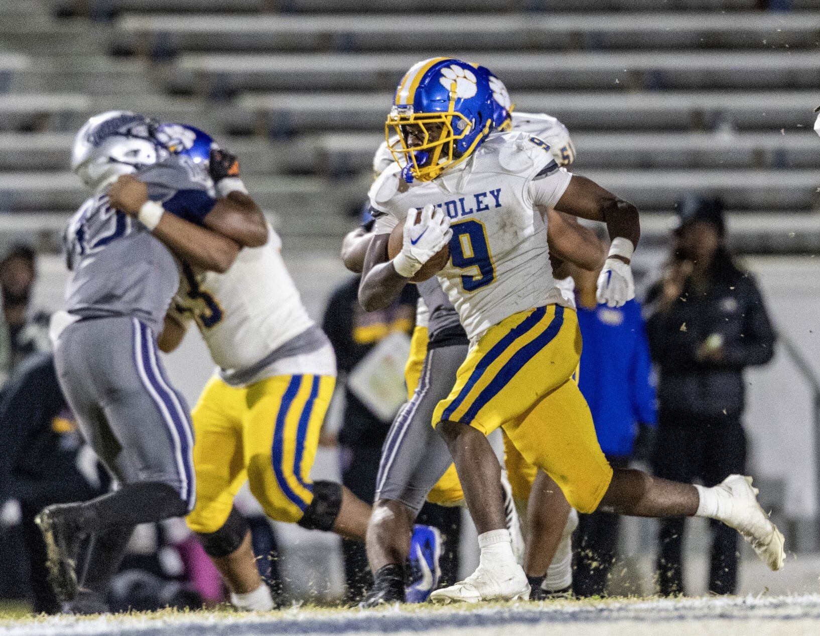 Grimsley football defeats Dudley