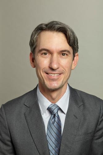 Dr. Greg and the 8 pound tumor