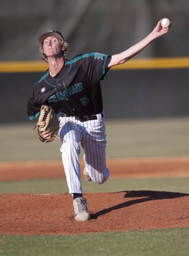 With MLB Draft looming, Reagan LHP Hartle focused on bringing home title