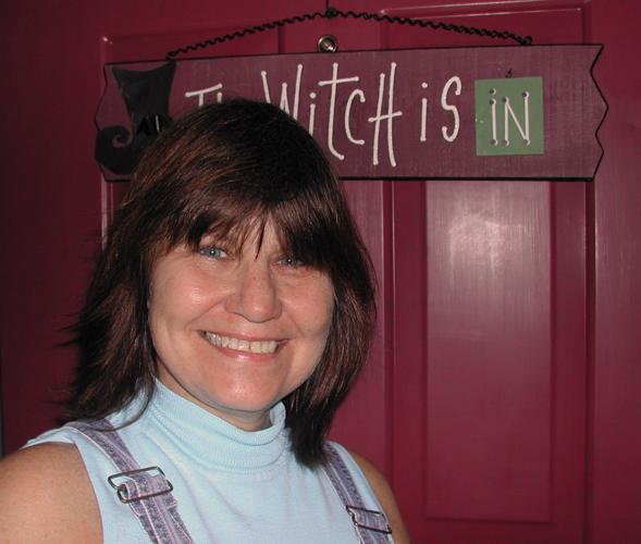 Stroke forces a Wicked Witch switch in ‘Wizard of Oz’