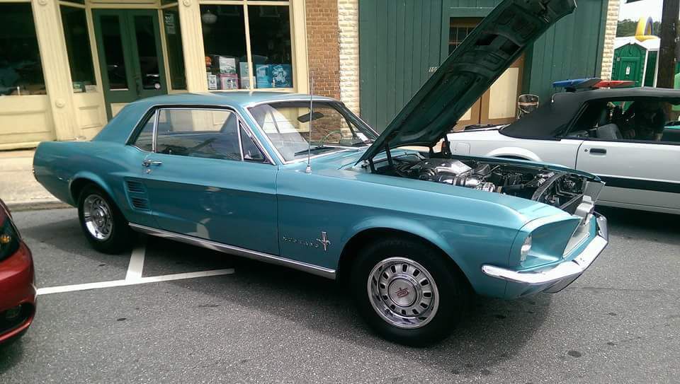 Rockingham County investigators seeking leads on stolen vintage Mustang