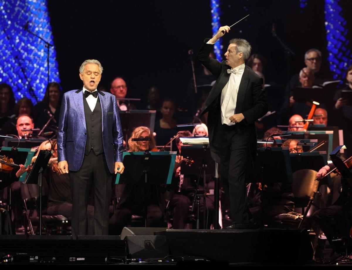 Photos Italian tenor Andrea Bocelli with Greensboro Symphony