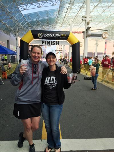 Wednesday Newsstand: Race reunites college friends, 33 years later