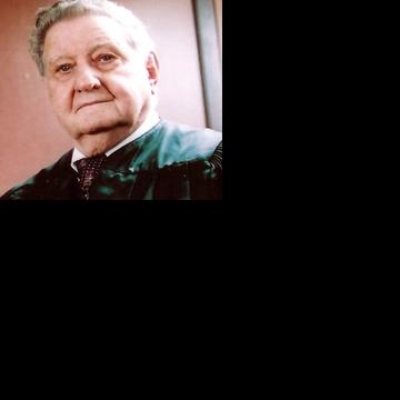 Retired federal judge dies at 84