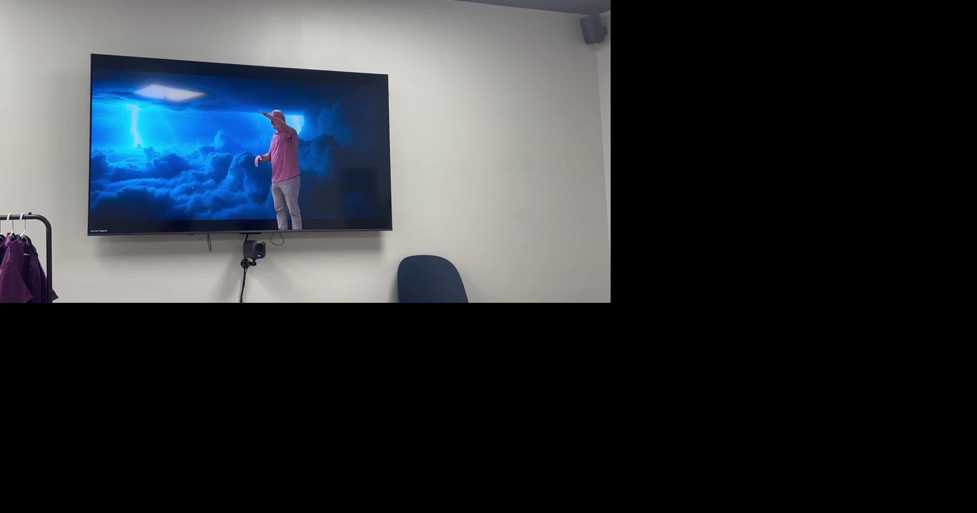 Michael Pagonis explains how Cue the Party uses A.I. backgrounds