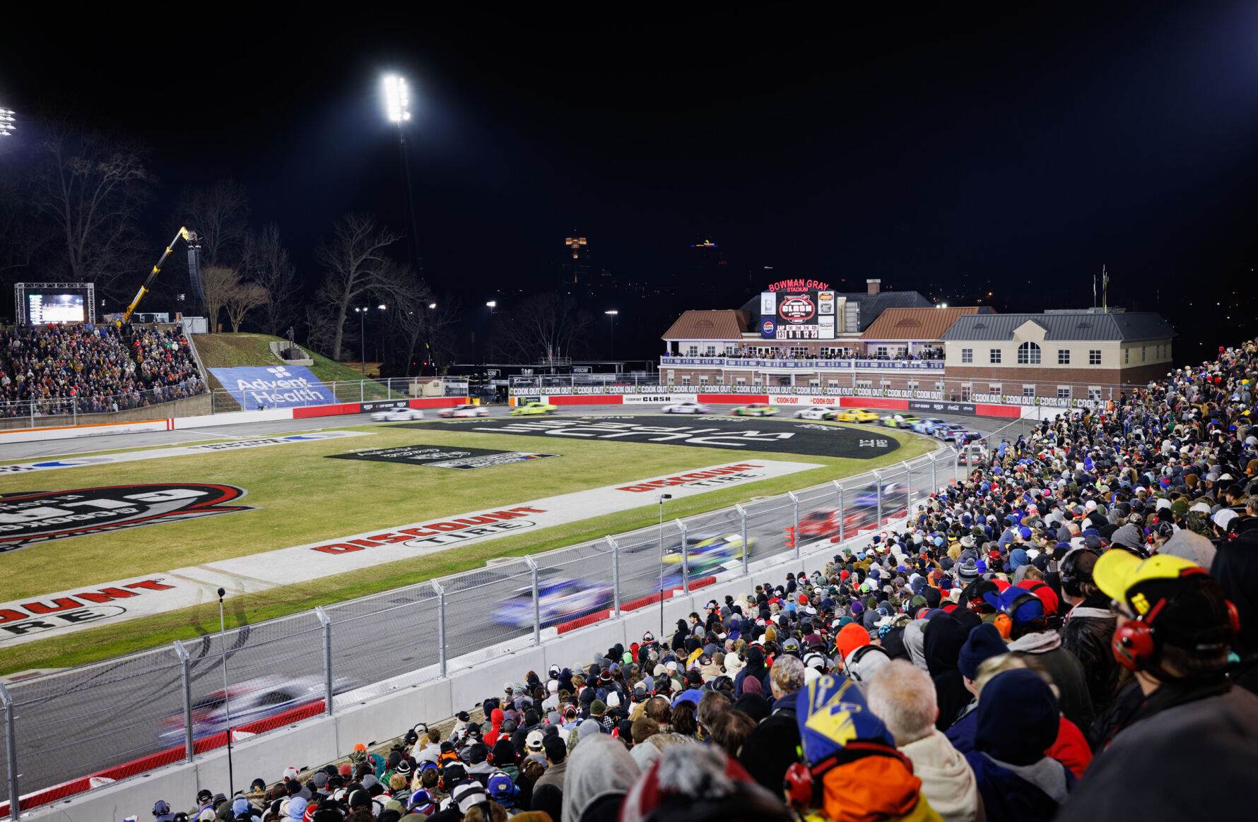 Chase Elliott wins Cook Out Clash at Bowman Gray Stadium