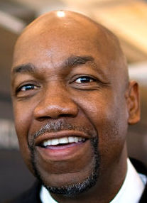 Alston resigning as chairman of civil rights center, museum