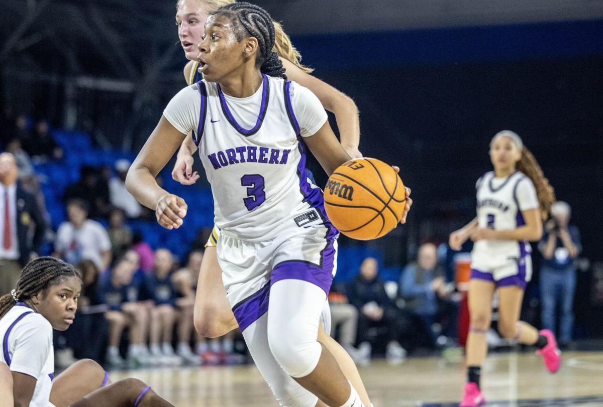 Leena McField reaches 2,000 career points, nears record