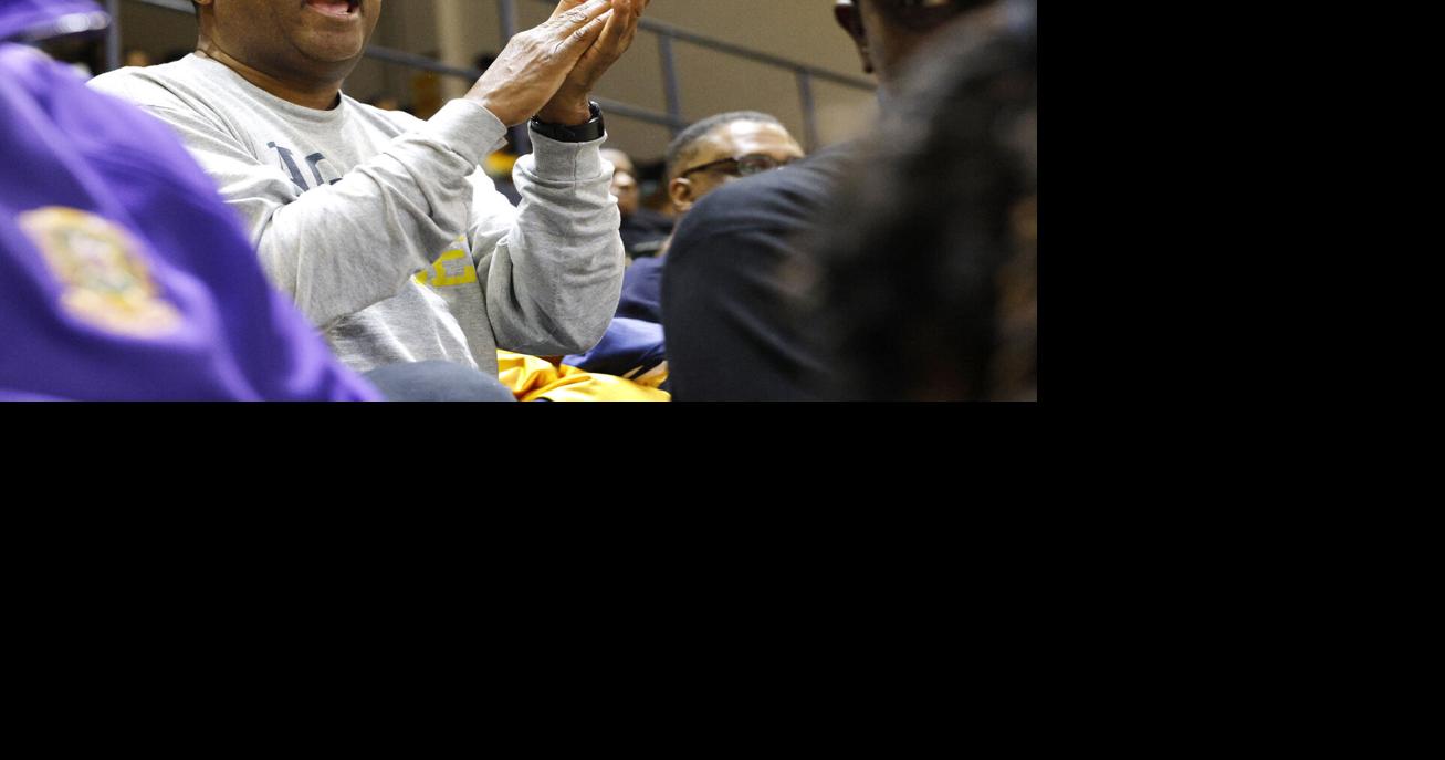 Aggie fan gets his 'boo' game on for opponent at home finale