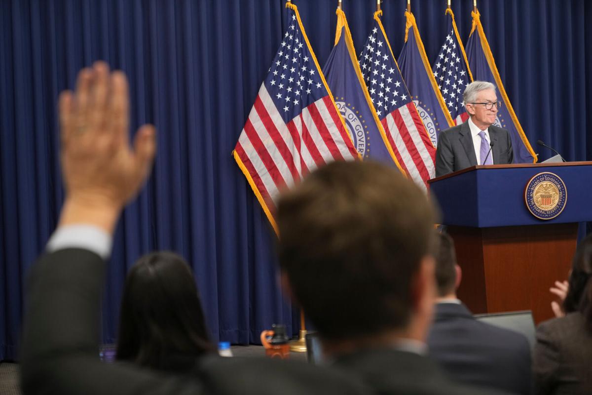 Tariffs, stagnant job market spillover shadow 2026 outlook