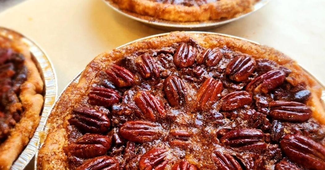 Greensboro bakeries offering Thanksgiving desserts