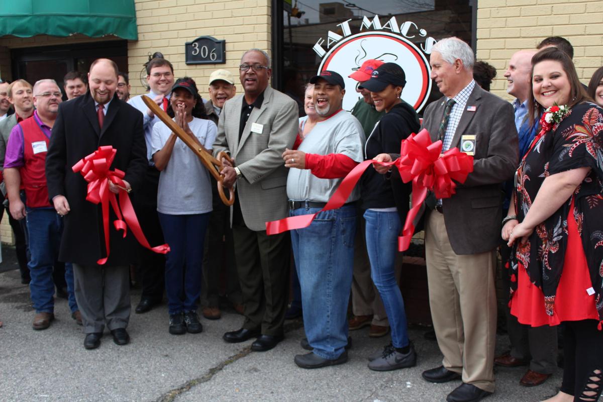 Fat Mac's Backyard BBQ fires up the grill | News | greensboro.com