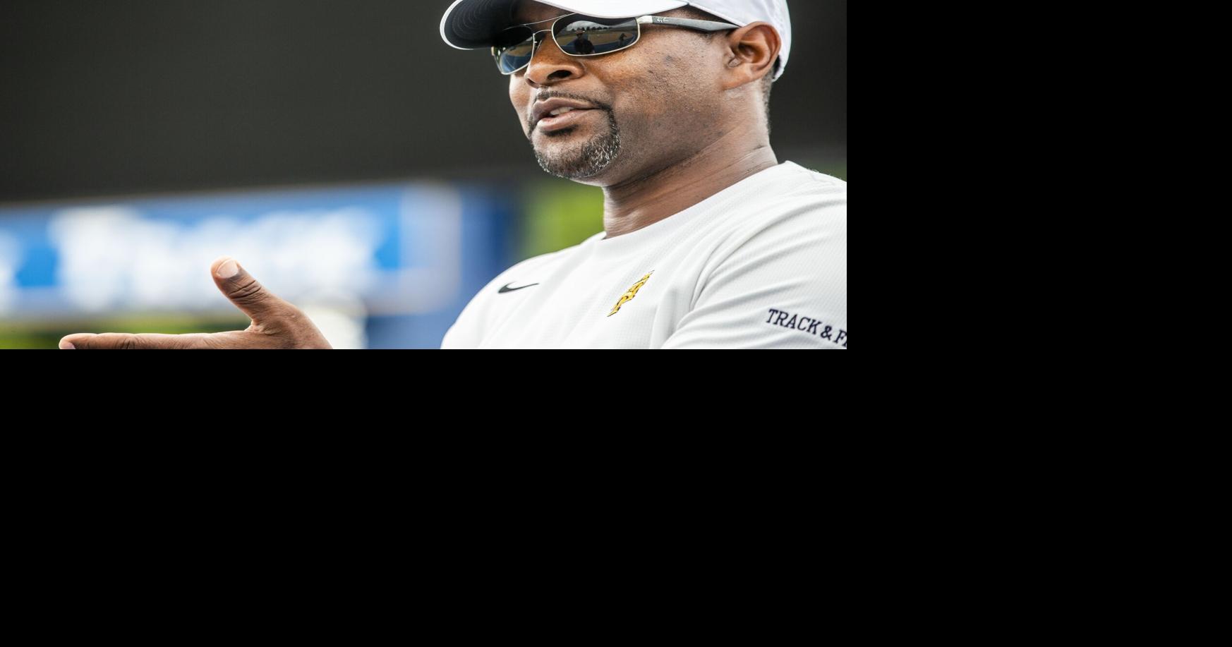 Tennessee hires A&T track and field coach Duane Ross