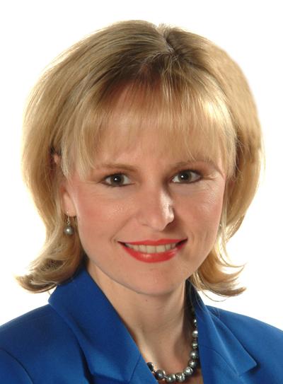 Yates leaves News 2 for work at museum