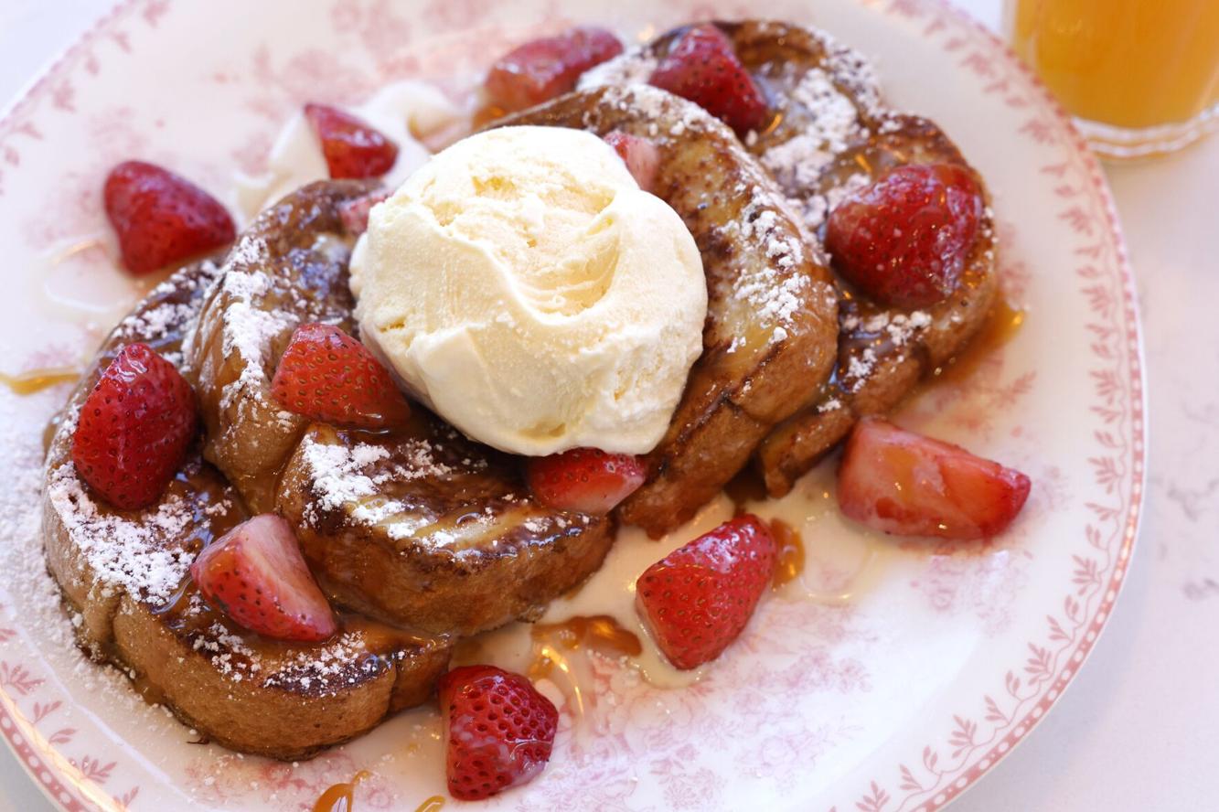 Father and son open diner called Dear Dad's in Greensboro
