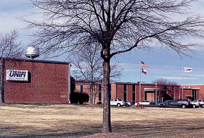 Unifi plans to buy dye yarn business of National Spinning