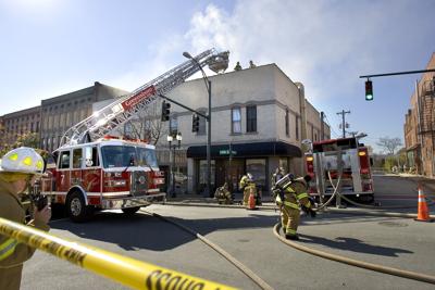 Fire forces out S. Elm residents