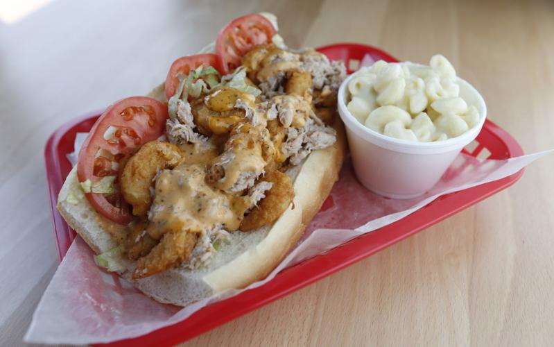 Shrimply Delicious Seafood Co. opens in Golden Gate Shopping Center