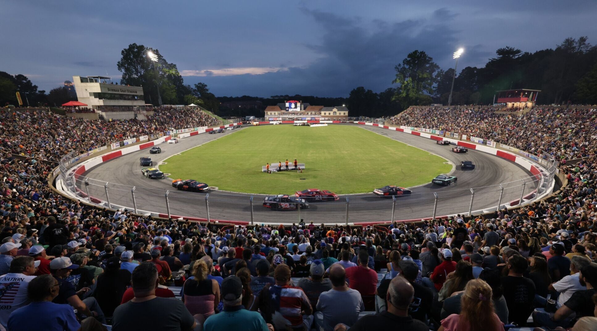 A beginner's guide to Bowman Gray Stadium races