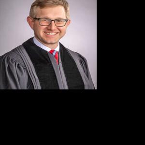 Andrew Pinson headed toward retaining state Supreme Court seat | News ...
