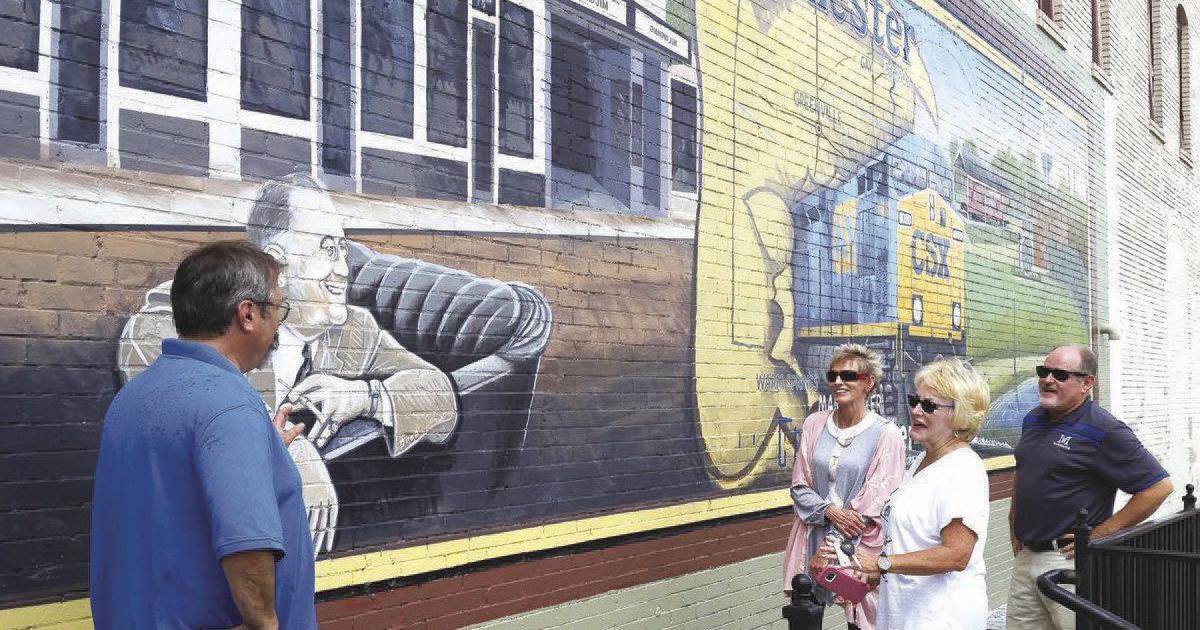Manchester mural nears completion | News | griffindailynews.com