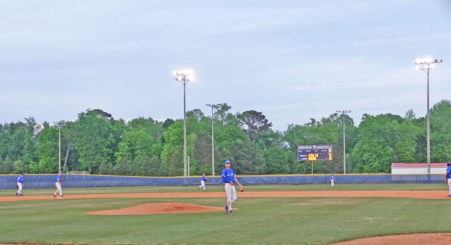 Spalding advances to playoff round despite 3-game skid | Sports ...