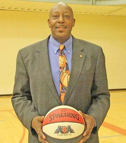 Proud owners of bouncing basketball franchise; Richards, wife purchase ...