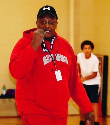 REMEMBERING LOCAL LEGENDS (column) | Sports | griffindailynews.com