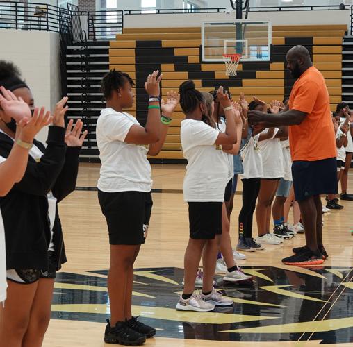 Camping with the Stars: O'Neal, Nixon highlight youth sports camps ...