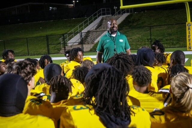 GHS prepares for scrimmage | Sports | griffindailynews.com