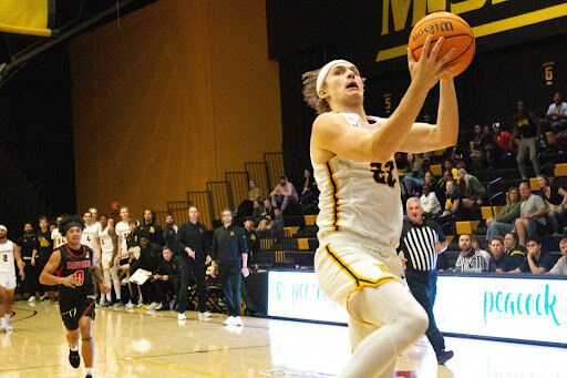 Men's Basketball Shines In Exhibition | Sports | griffonnews.com