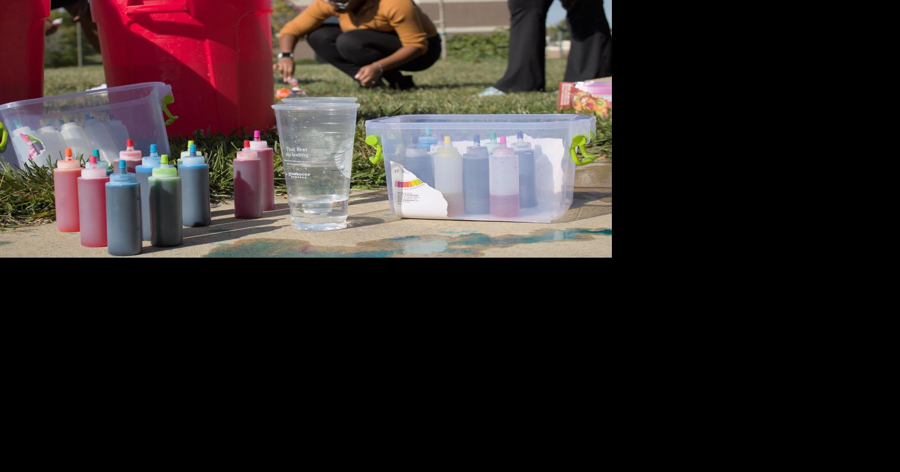 Missouri Western gets colorful with tie-dye | Lifestyles | griffonnews.com