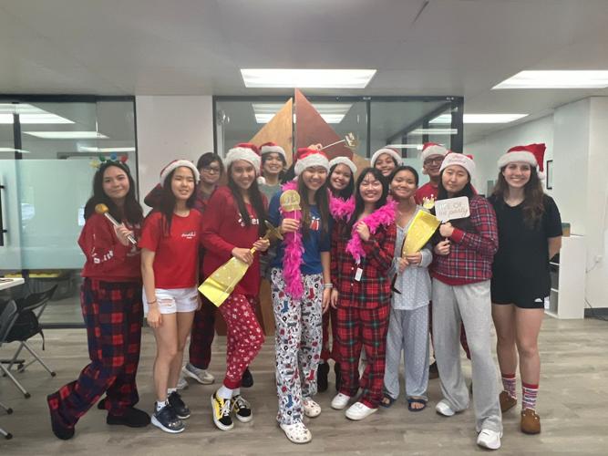 Happy Holidays from the Vibe team! | Lifestyle | guampdn.com