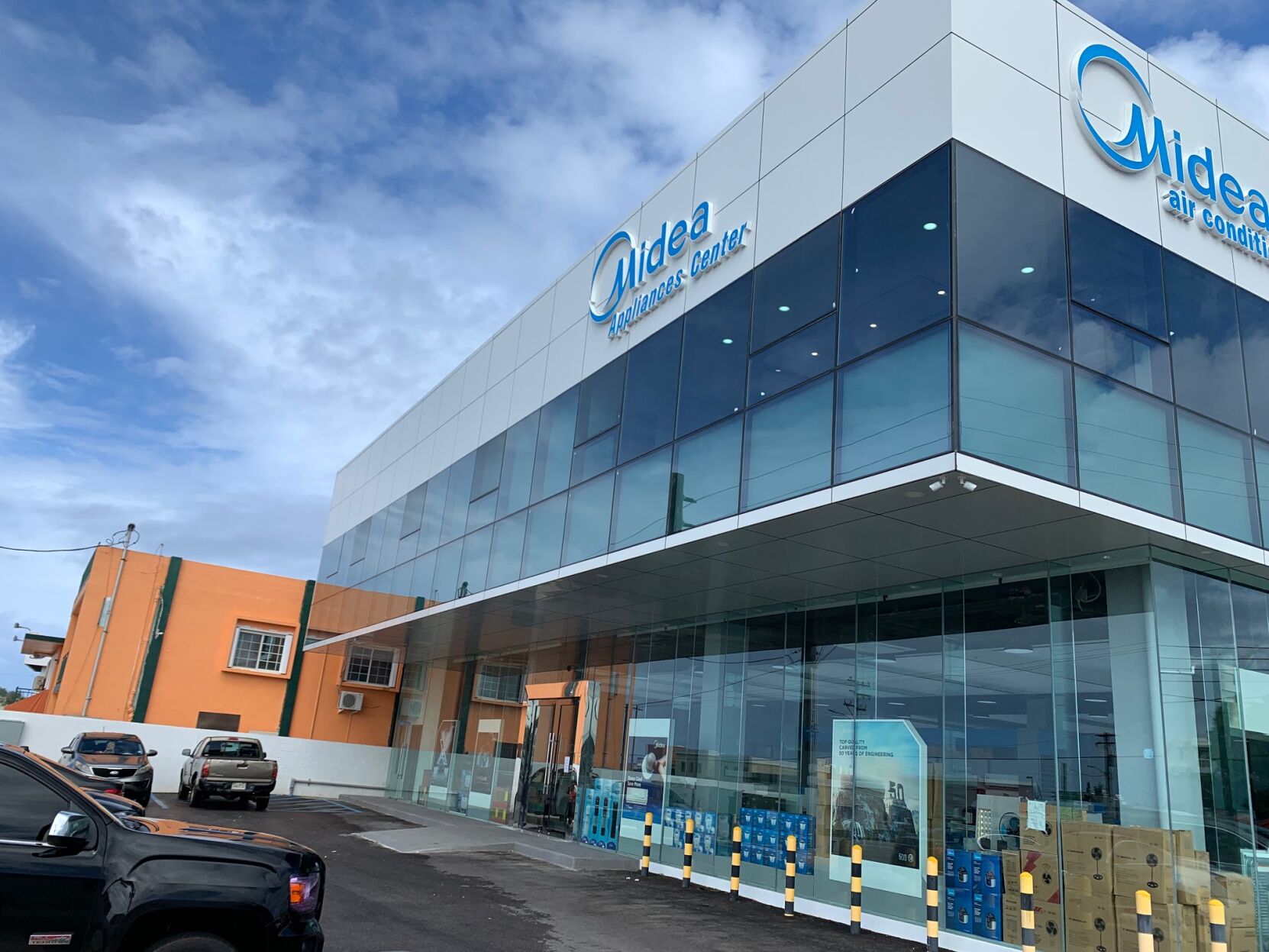New appliance center opens in Tamuning | Money | guampdn.com