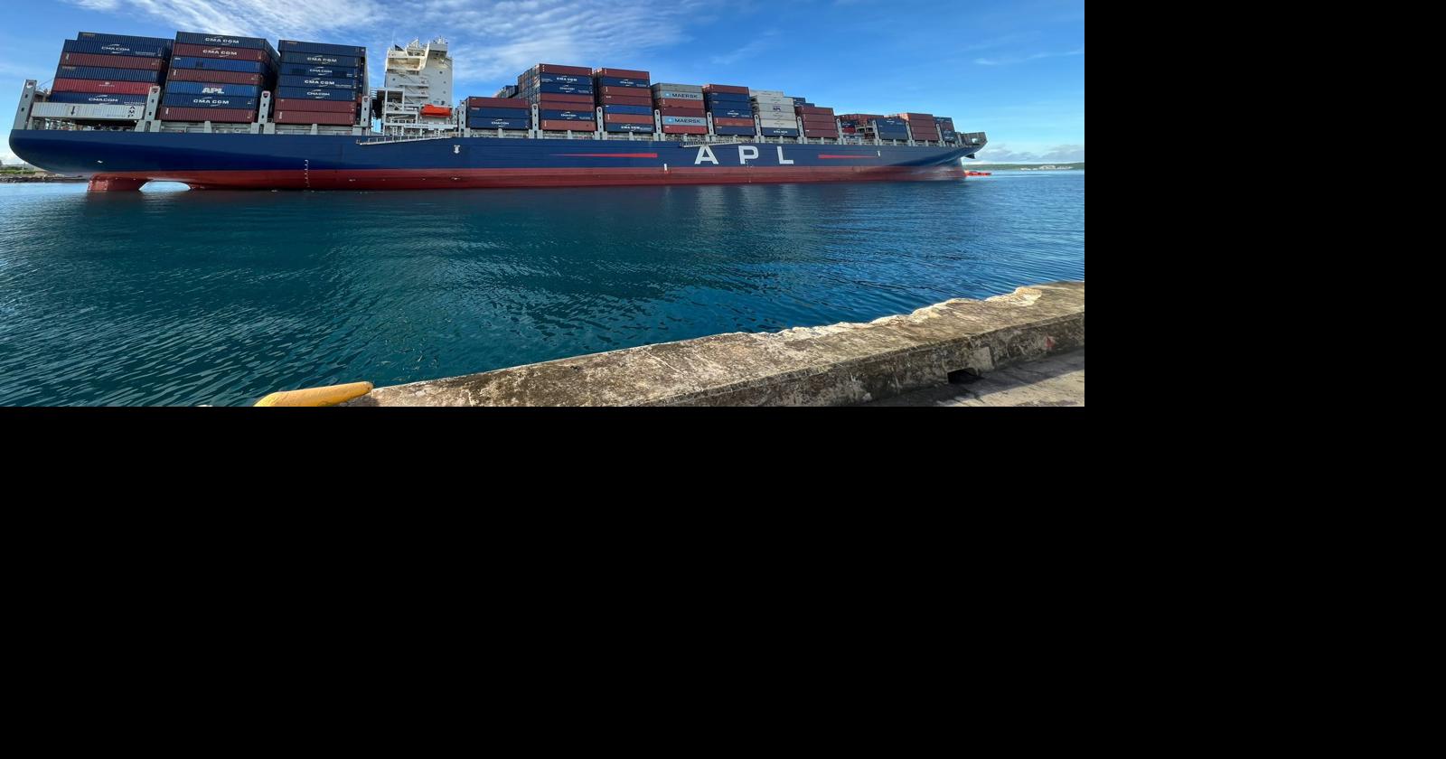 Buoy at Port's harbor entrance prevents vessels from entering, removal ...