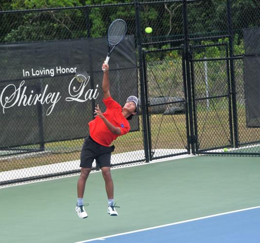 Tennis gets delayed, referee says don't panic | Sports | guampdn.com