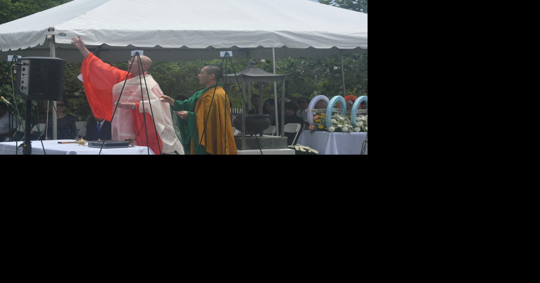 'Mission of peace': Leaders, residents gather to honor all fallen ...