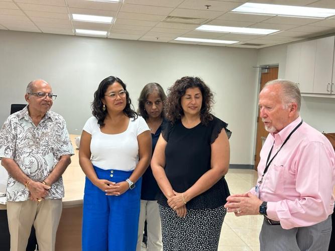 Hemlani Foundation donates 10 iPads for students with special needs ...