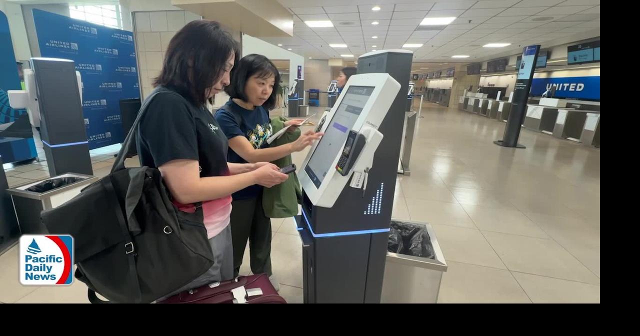 WATCH: United Airlines unveils new check-in kiosks | Multimedia ...