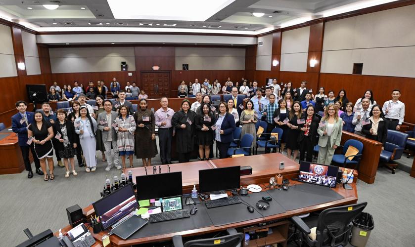 Naturalization ceremony welcomes 40 new US citizens | Multimedia ...